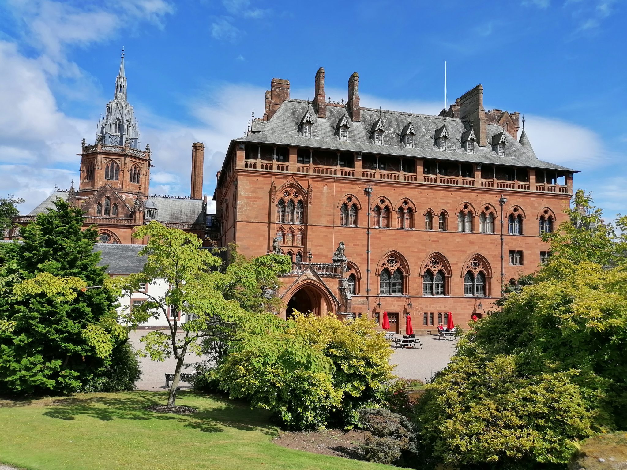 A Tour of Mount Stuart on the Isle of Bute – Marguerite Kaye